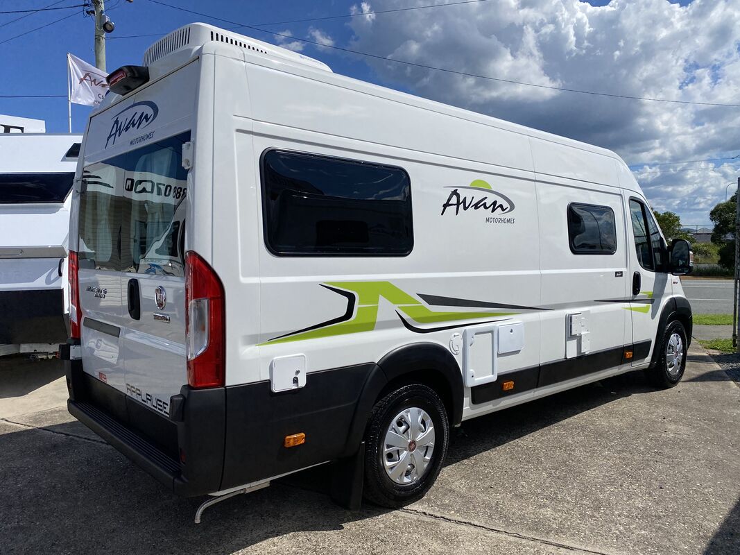 Avan Applause 600-2 | Golf Super Centre