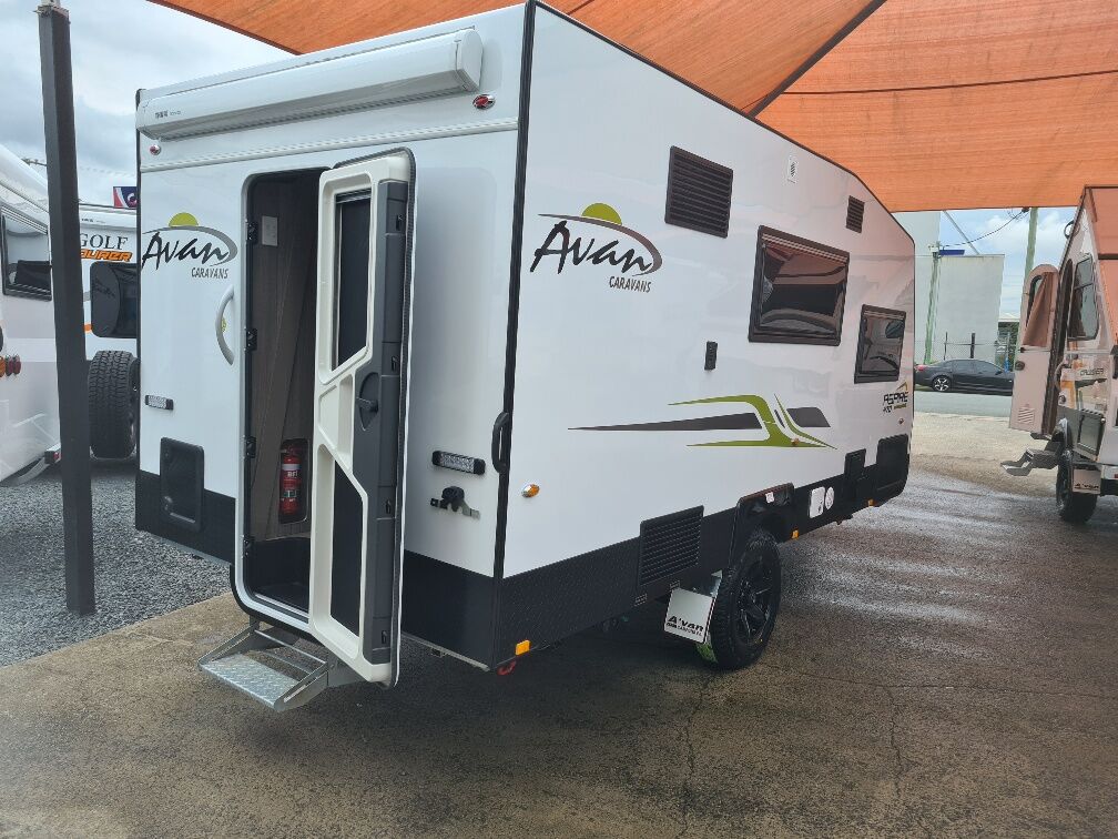 Avan Aspire 470 Adventure Pack | Golf Super Centre