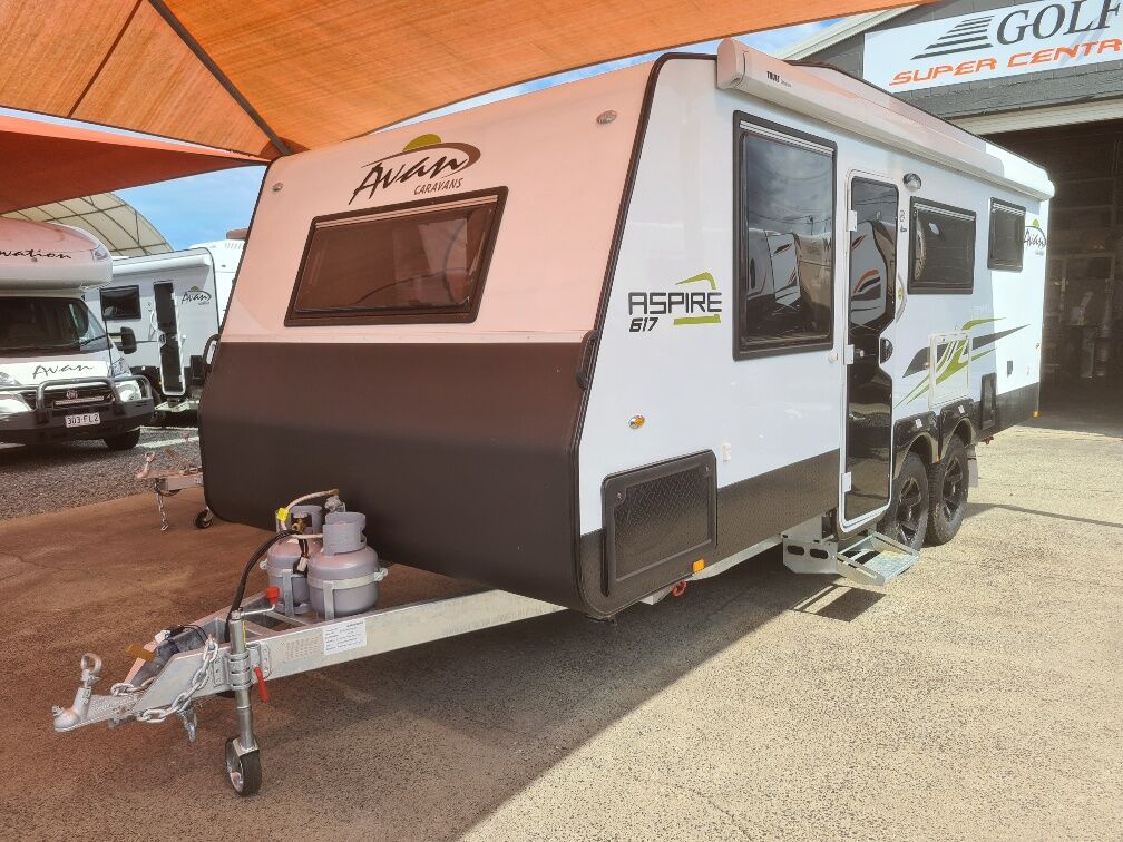 Avan Aspire 617 3 Bunk Adventure Pack | Golf Super Centre