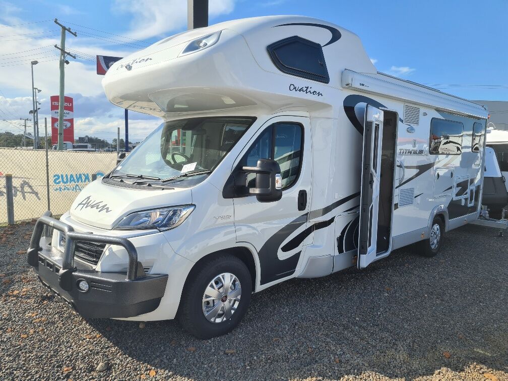 Avan Ovation M7 Titanium Series | Golf Super Centre