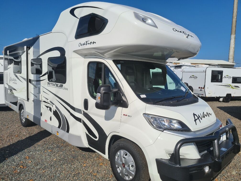 Avan Ovation M7 Titanium Series | Golf Super Centre