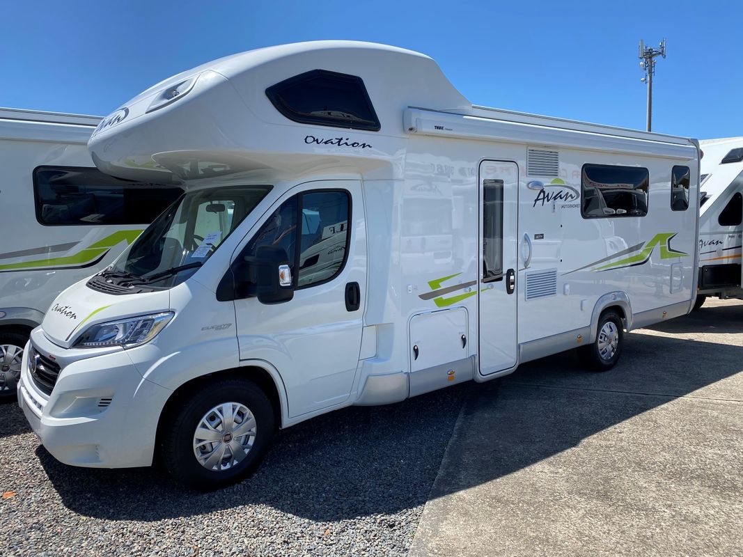 Avan Ovation M9 C-Class | Golf Super Centre